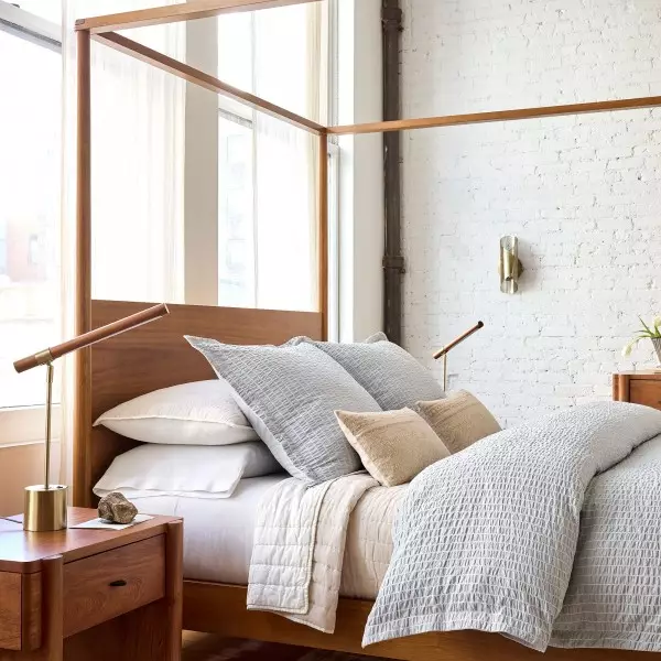 Moss Modern Linear Wood LED Table Lamp – Adjustable Swivel, USB ...